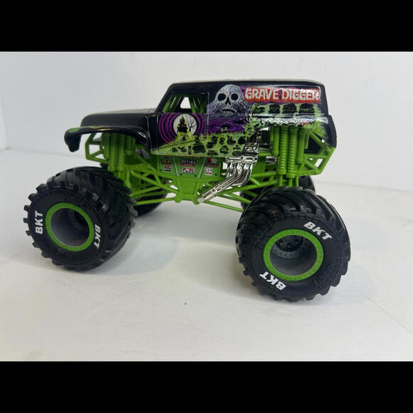 Toys | Monster Jam Grave Digger Diecast Top Monster Truck Bad To The ...